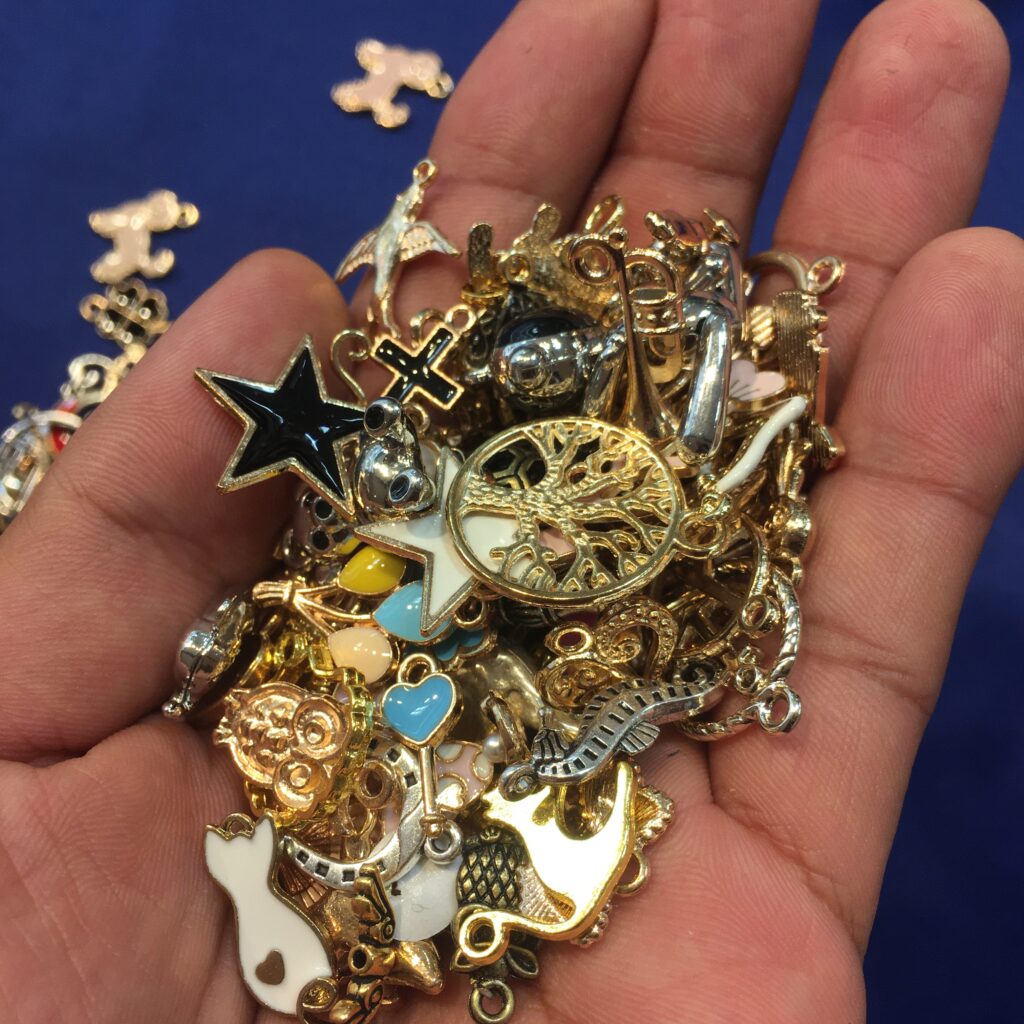 Pearl Gacha: Affordable Fun and New Encounters with Akoya