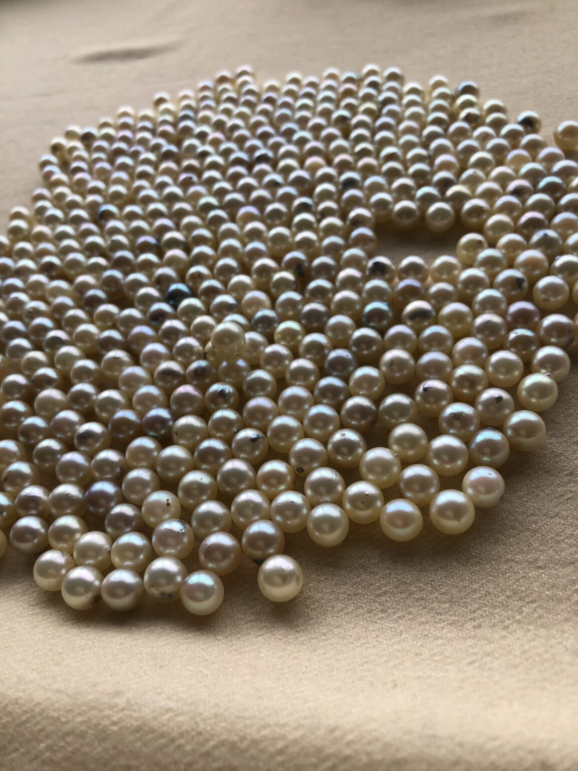 Sorting Pearls, Remembering the Past: A Journey Through Work and Memories