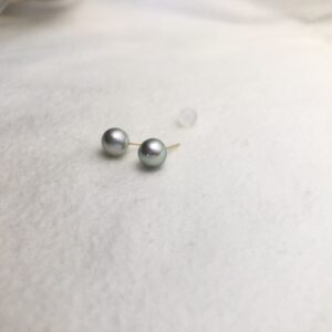 The Secrets of Pearl Processing: Crafting My Akoya Pearl Earrings